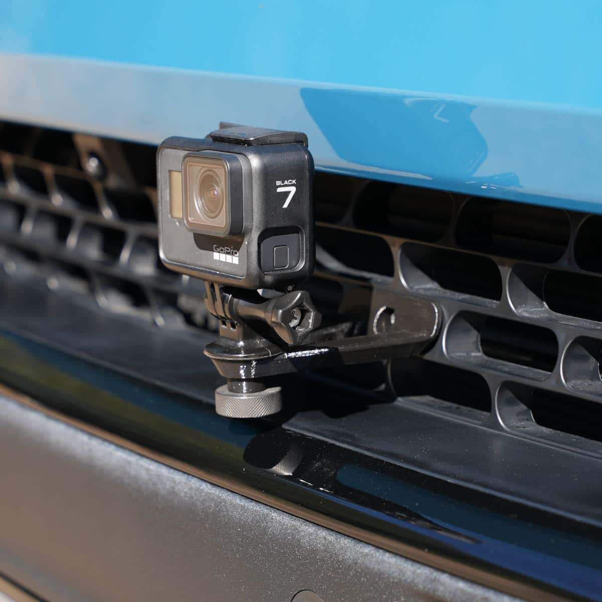 No-Drill Front Bumper 1/4"-20 Accessory Mount for Rivian R1T & R1S ...